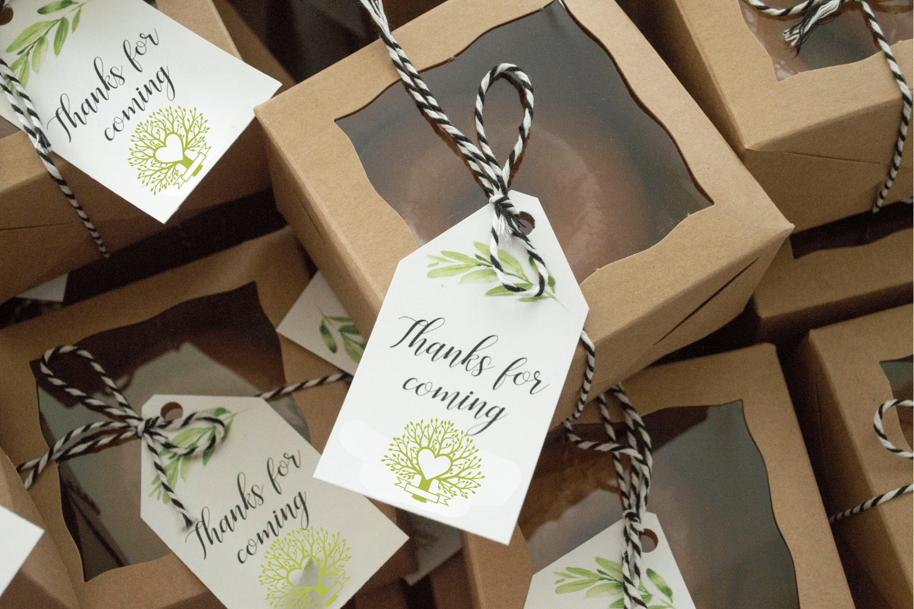 Unique Personalized Family Reunion Favor Ideas and Gifts (2026) - Basic ...